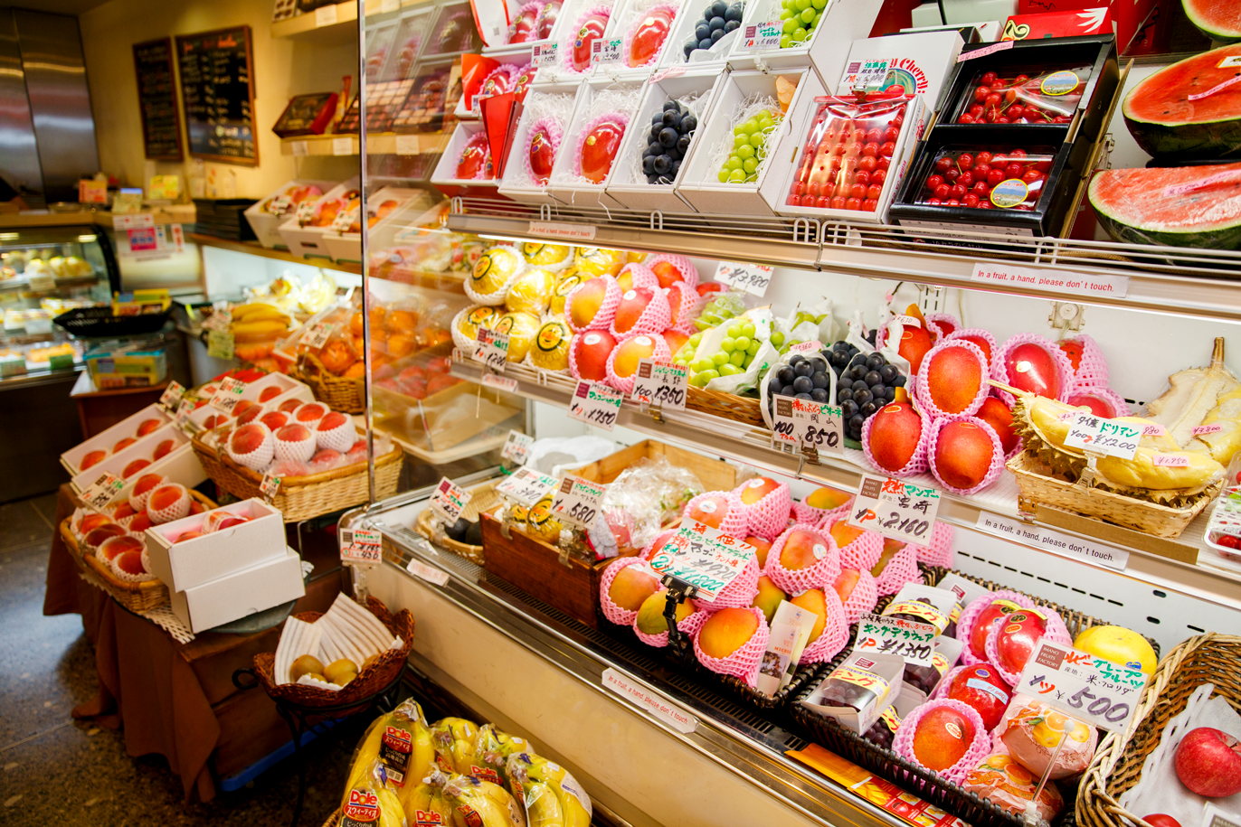 Imano Fruits Factory | Restaurants in Kayabacho, Tokyo
