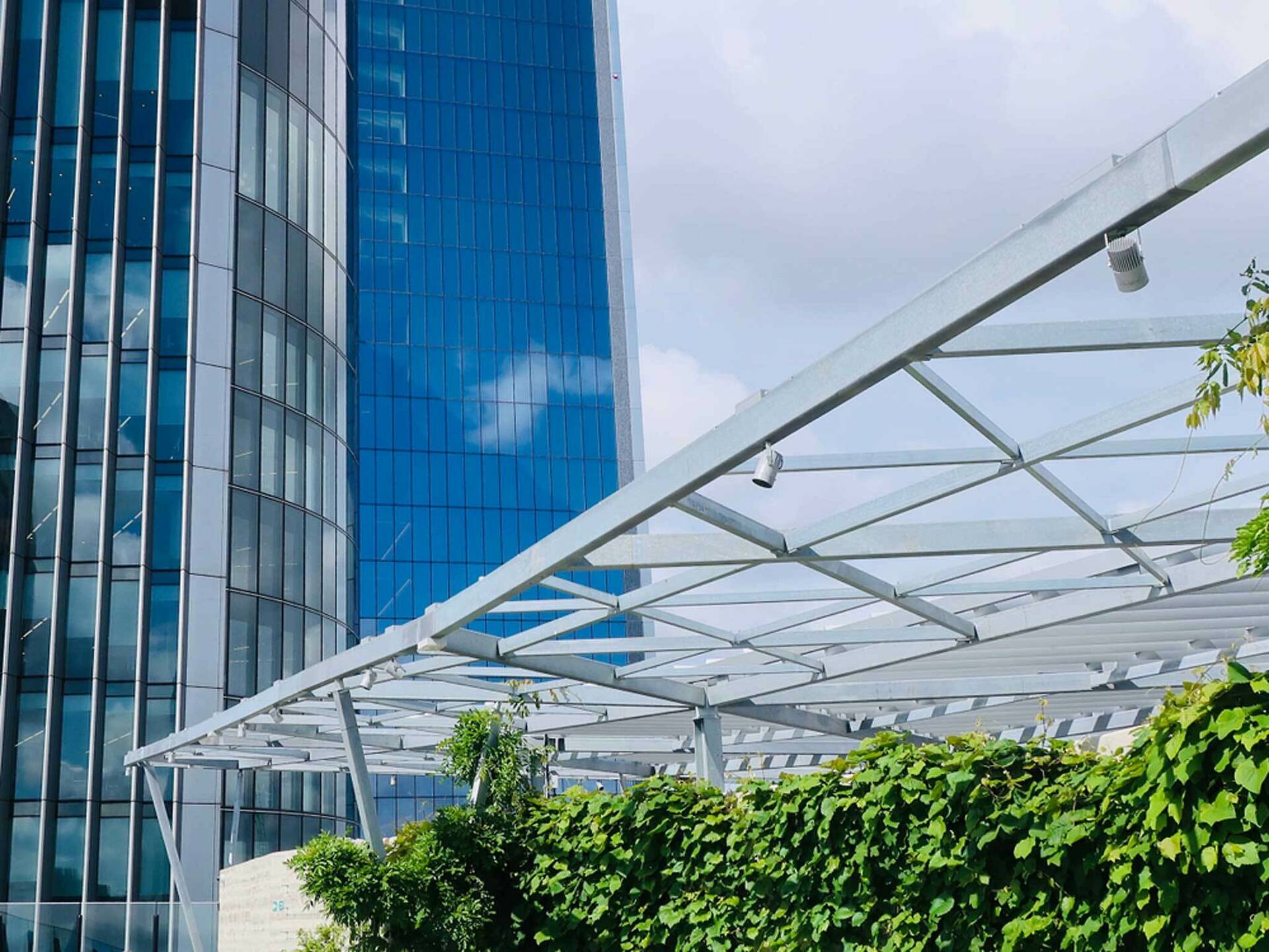 Best Rooftop Gardens in London | Rooftop Spots for Summer Days