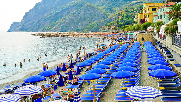 15 Best Beaches in Italy to Visit Right Now