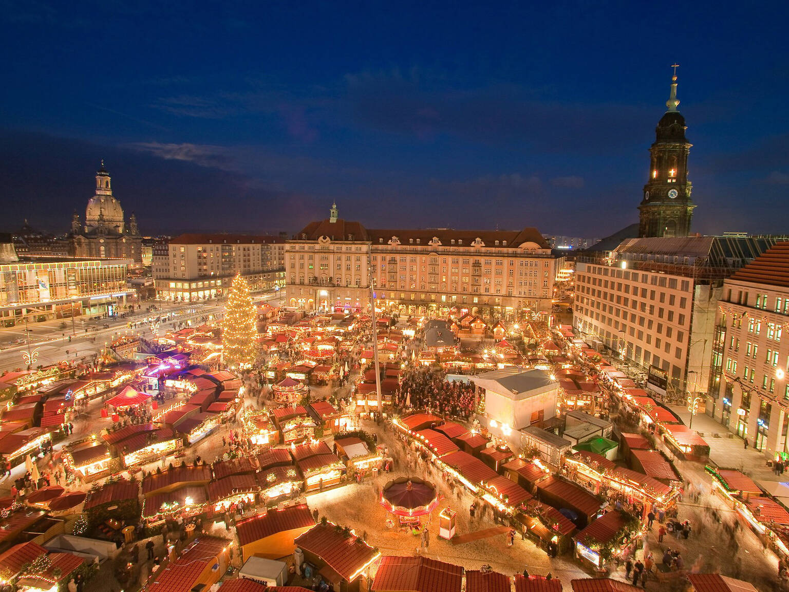 11 Best Christmas Markets in Germany, Picked By Experts