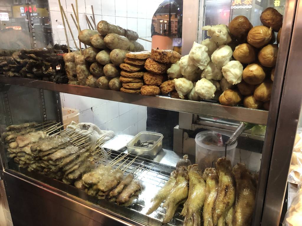 Cheap street food in Kowloon for under $50
