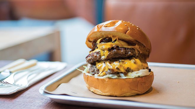 Les meilleurs burgers de Paris | 19 buns adresses à burger