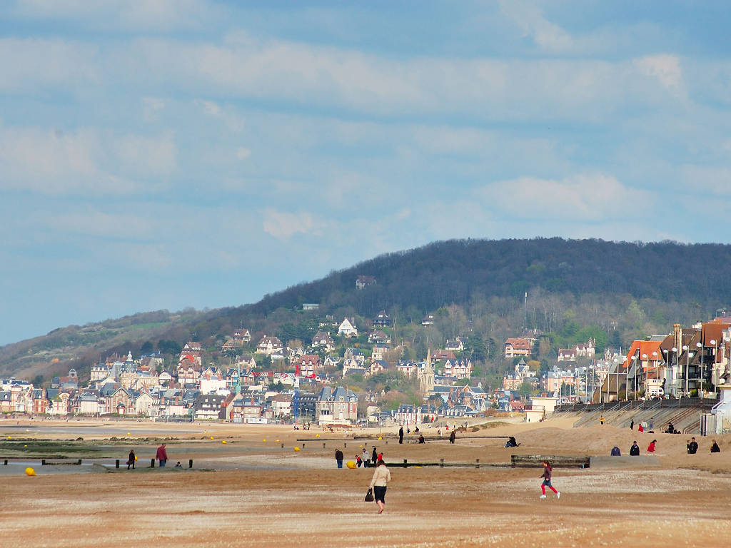 10 Best Beaches in France for the Perfect Seaside Retreat