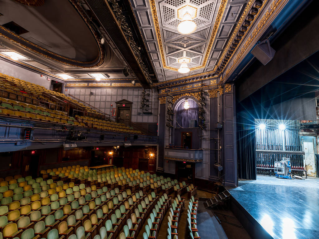 The Best Theaters in Boston: Plays, Musicals, Ballet and Opera
