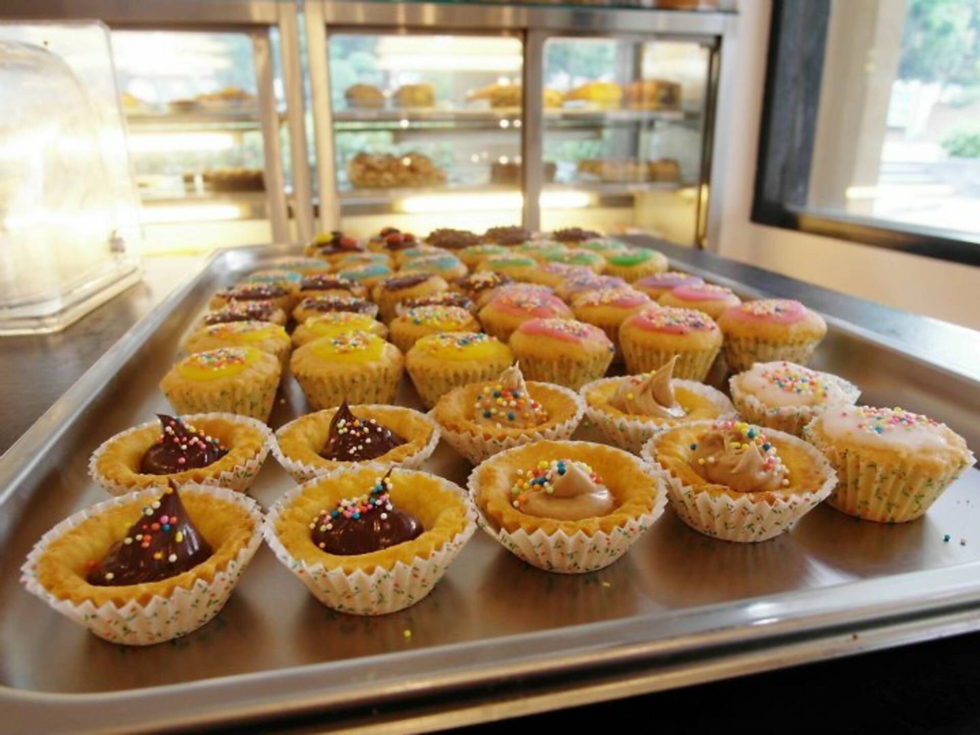 8 Best Traditional Bakeries and Cake Shops in Singapore