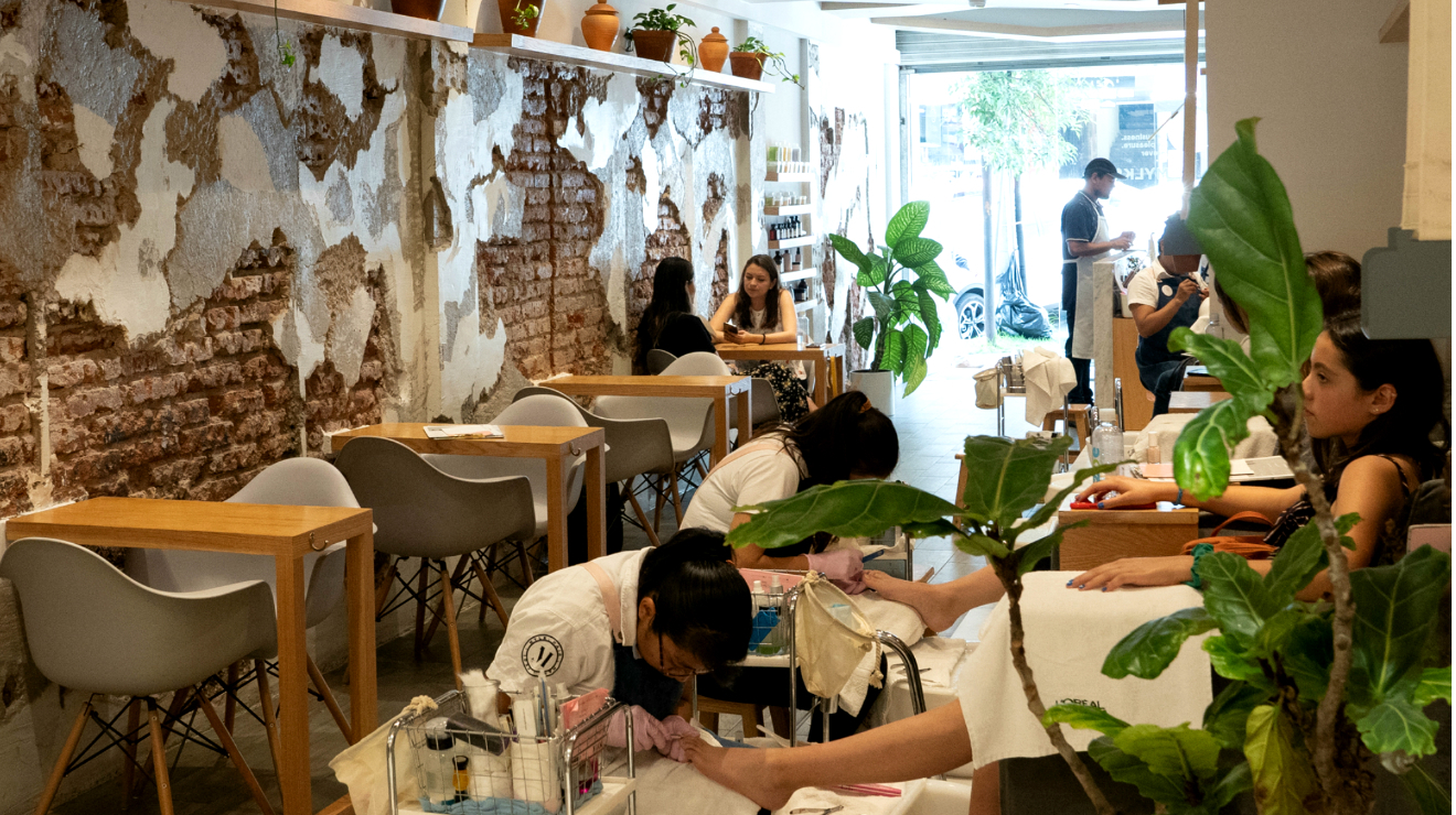Mylk Beauty Bar, el salón de belleza que usa leche en sus mejores ...