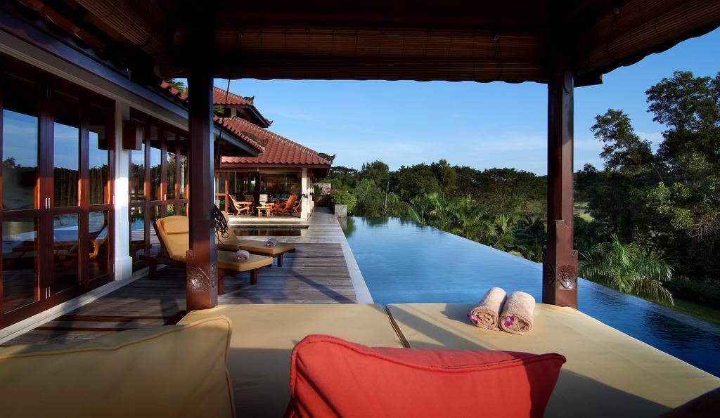 6 Best Resorts in Batam For A Quick Getaway