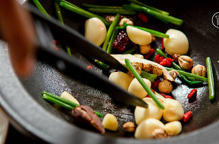 Hanji | Restaurants in Watthana, Bangkok