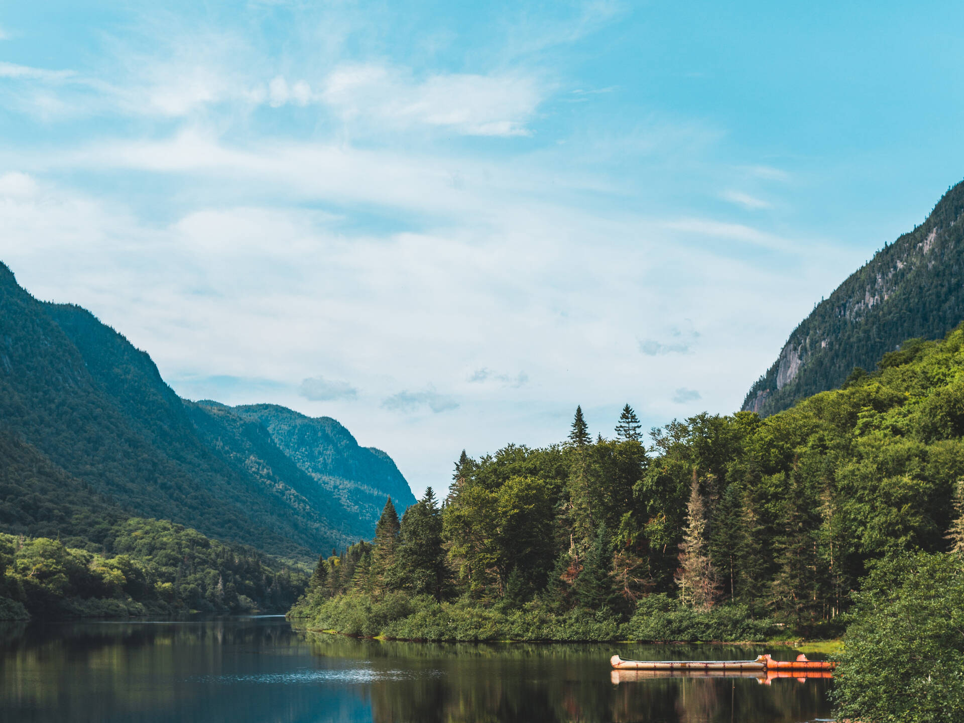 24 Best Day Trips from Montreal When You Want to Escape the City