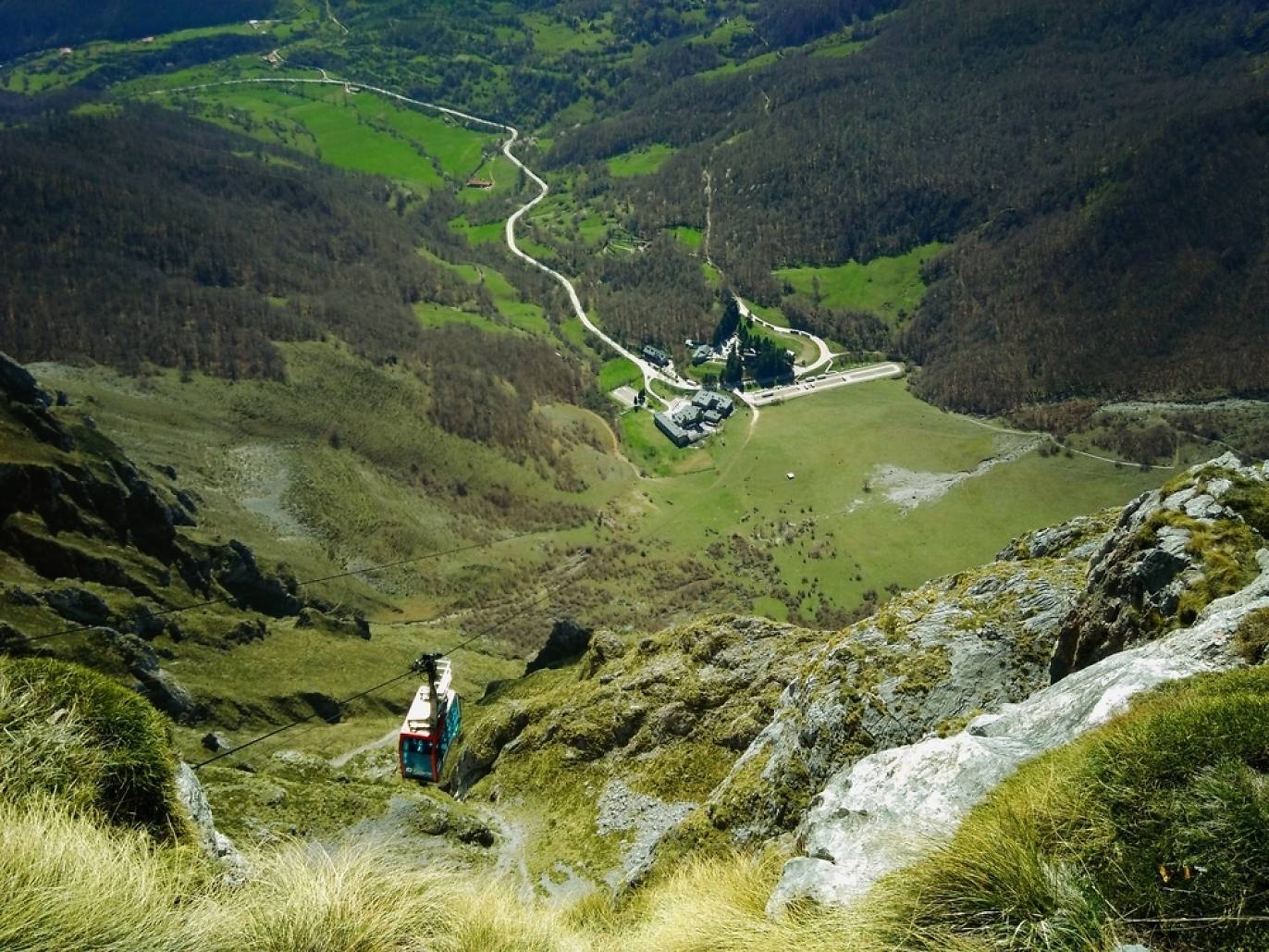 8 Essential Wonders in Spain: From National Parks and Beaches to ...