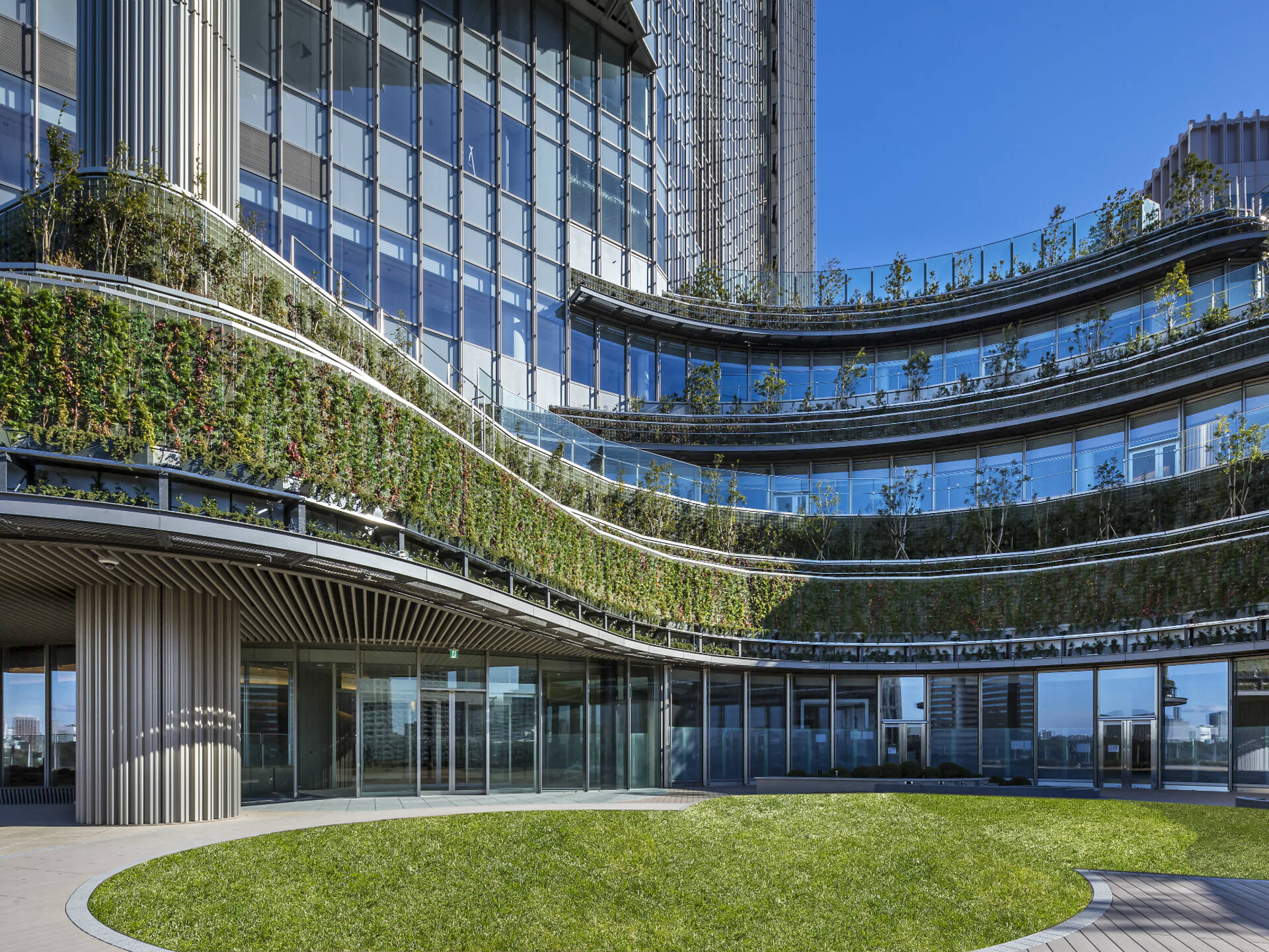 9 most scenic rooftop gardens to relax in Tokyo