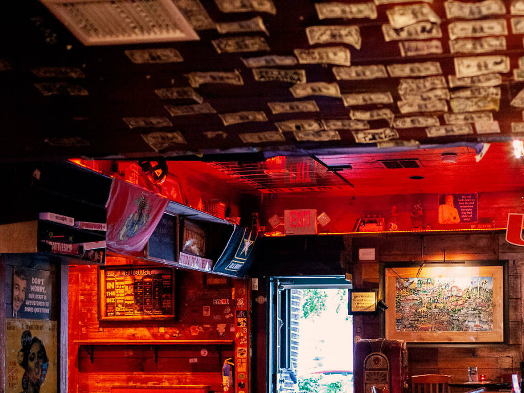 19 Best Miami Ladies' Nights for a Fun Girls Night Out