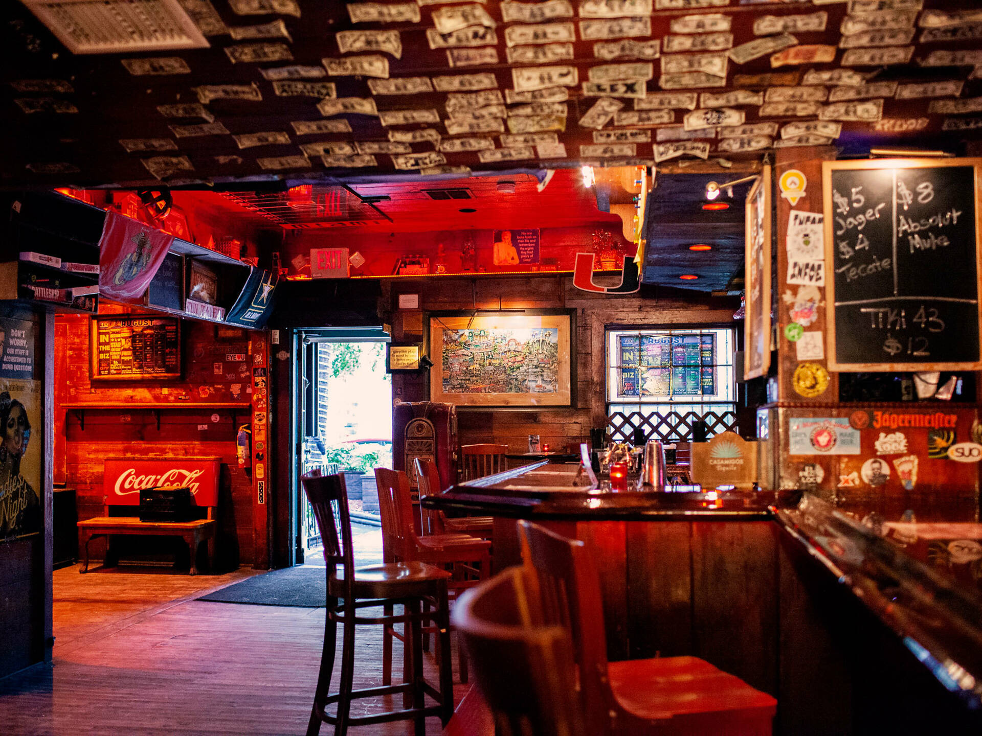 14 Best Live Music Venues in Miami for Rock Shows, Indie Beats and More