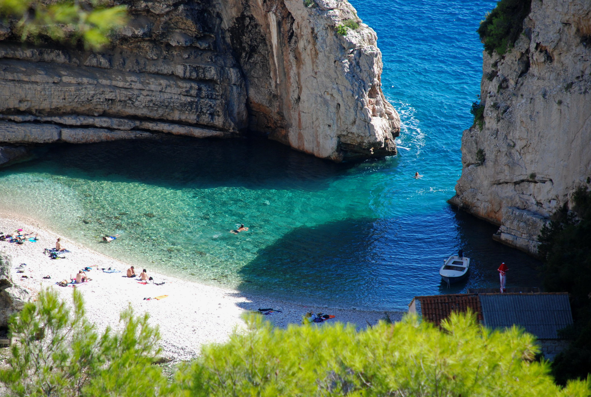 Croatia tops the list for cleanest bathing waters in Europe