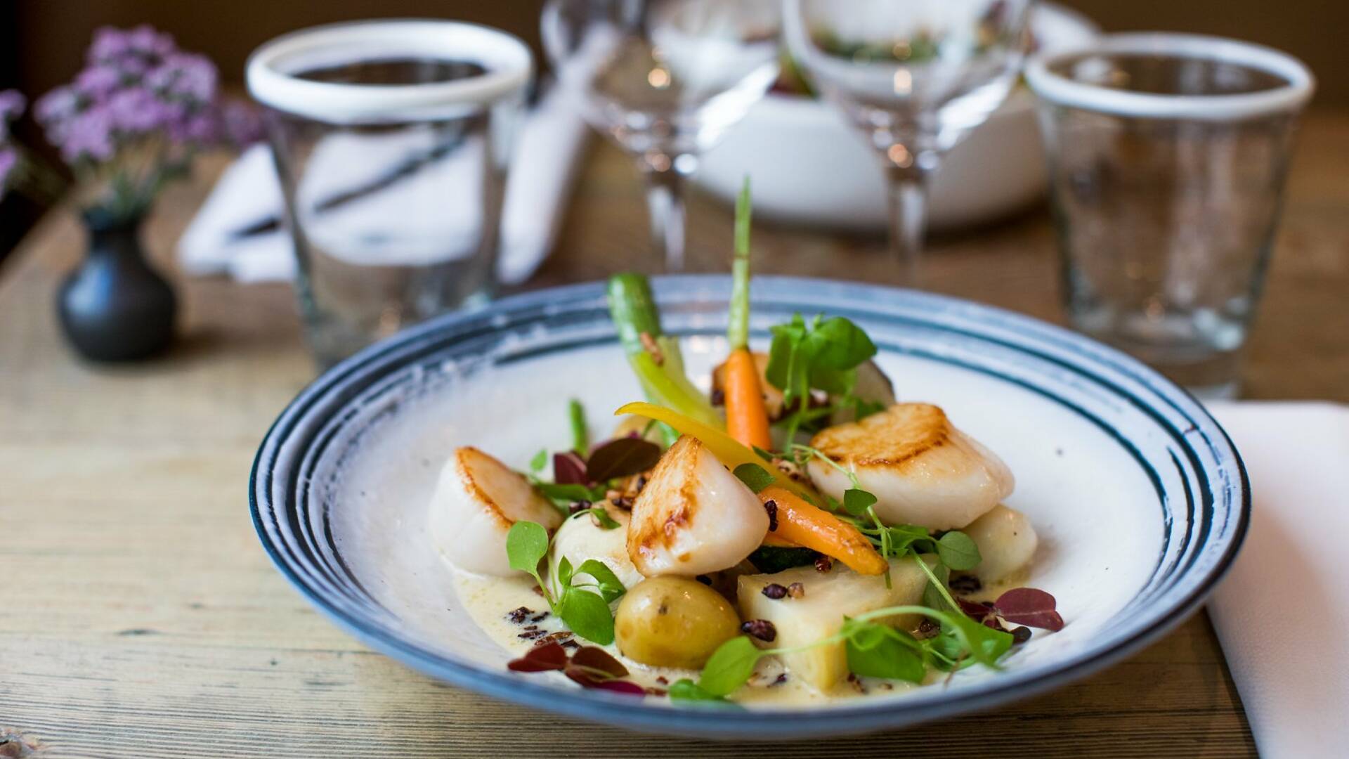 Clover | Restaurants in 7e arrondissement, Paris