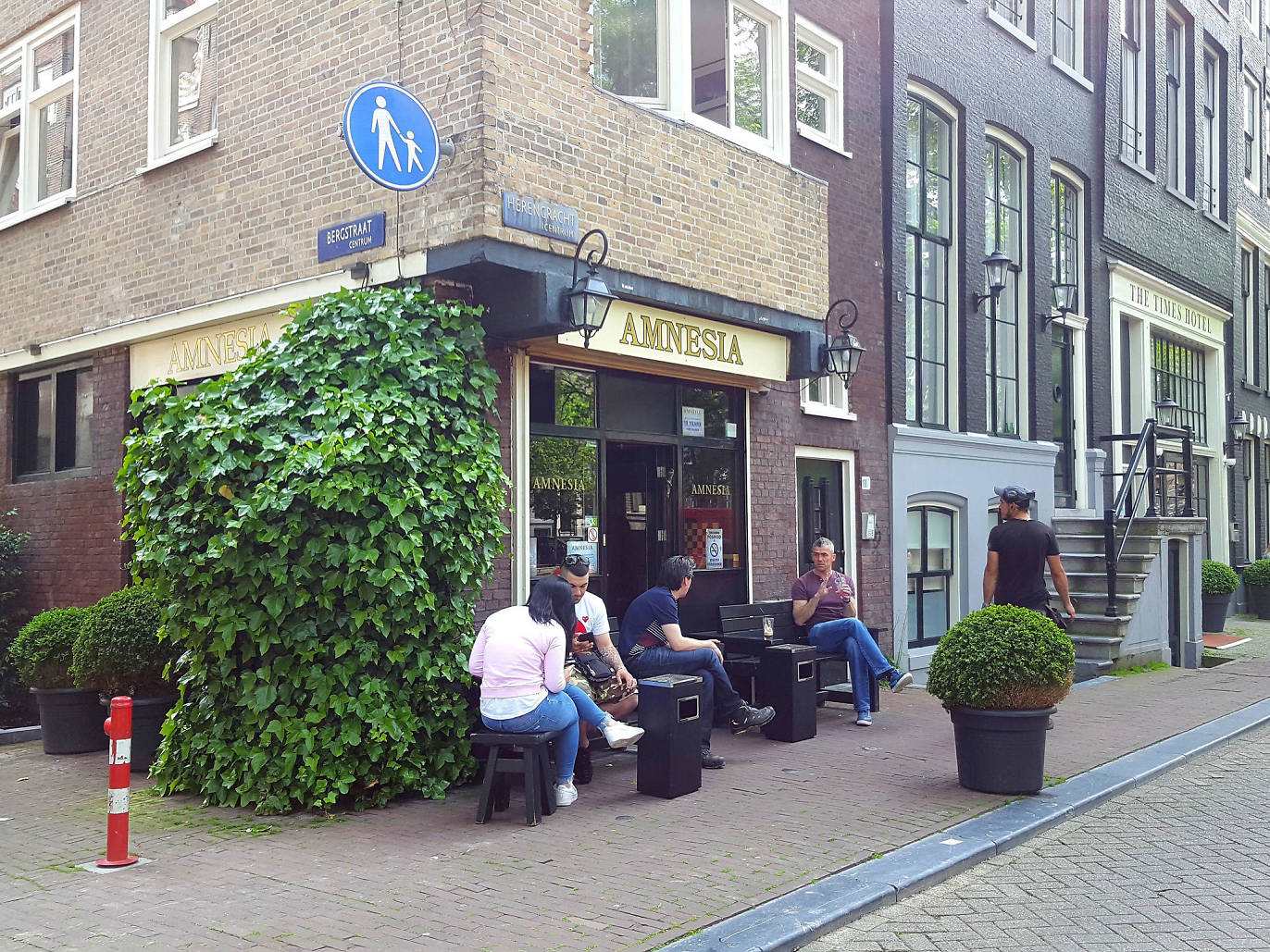 13 Best Coffeeshops in Amsterdam By Local Writers