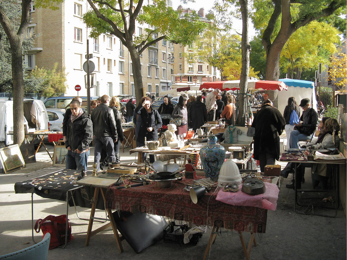 17 Best Markets in Paris for Food, Antiques and Bric-à-Brac