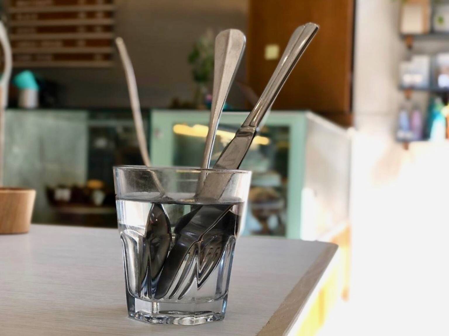 The 12 Signs That You’re A Real Hongkonger