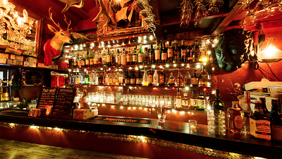 Albatross Golden Gai | Bars and pubs in Shinjuku, Tokyo