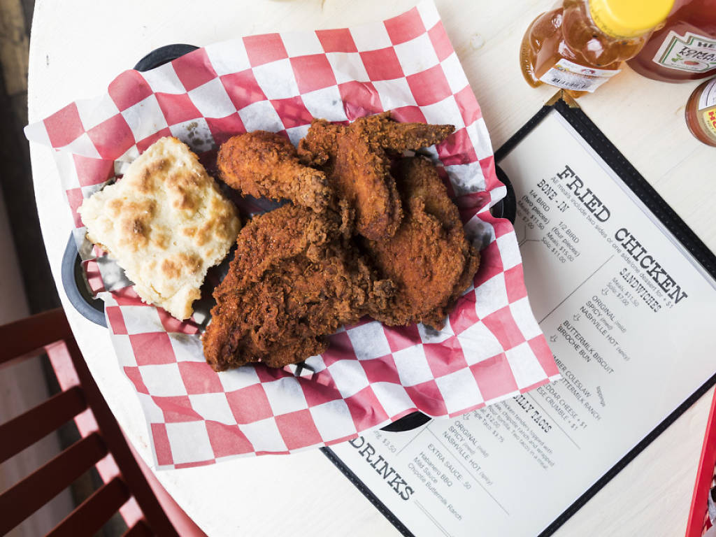 24 Best Fried Chicken Chicago Has For You to Eat Right Now
