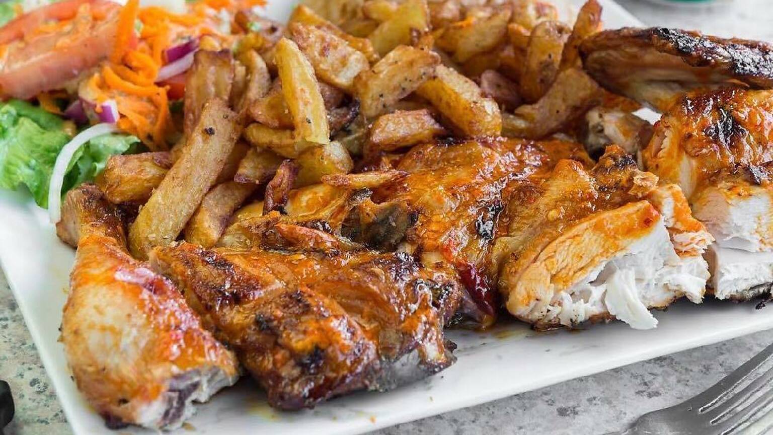 22 Best Buffets in Montreal For All-You-Can-Eat Delights