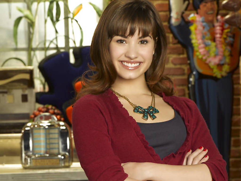 25 Best Disney Channel Shows, Including Lizzie McGuire and Recess