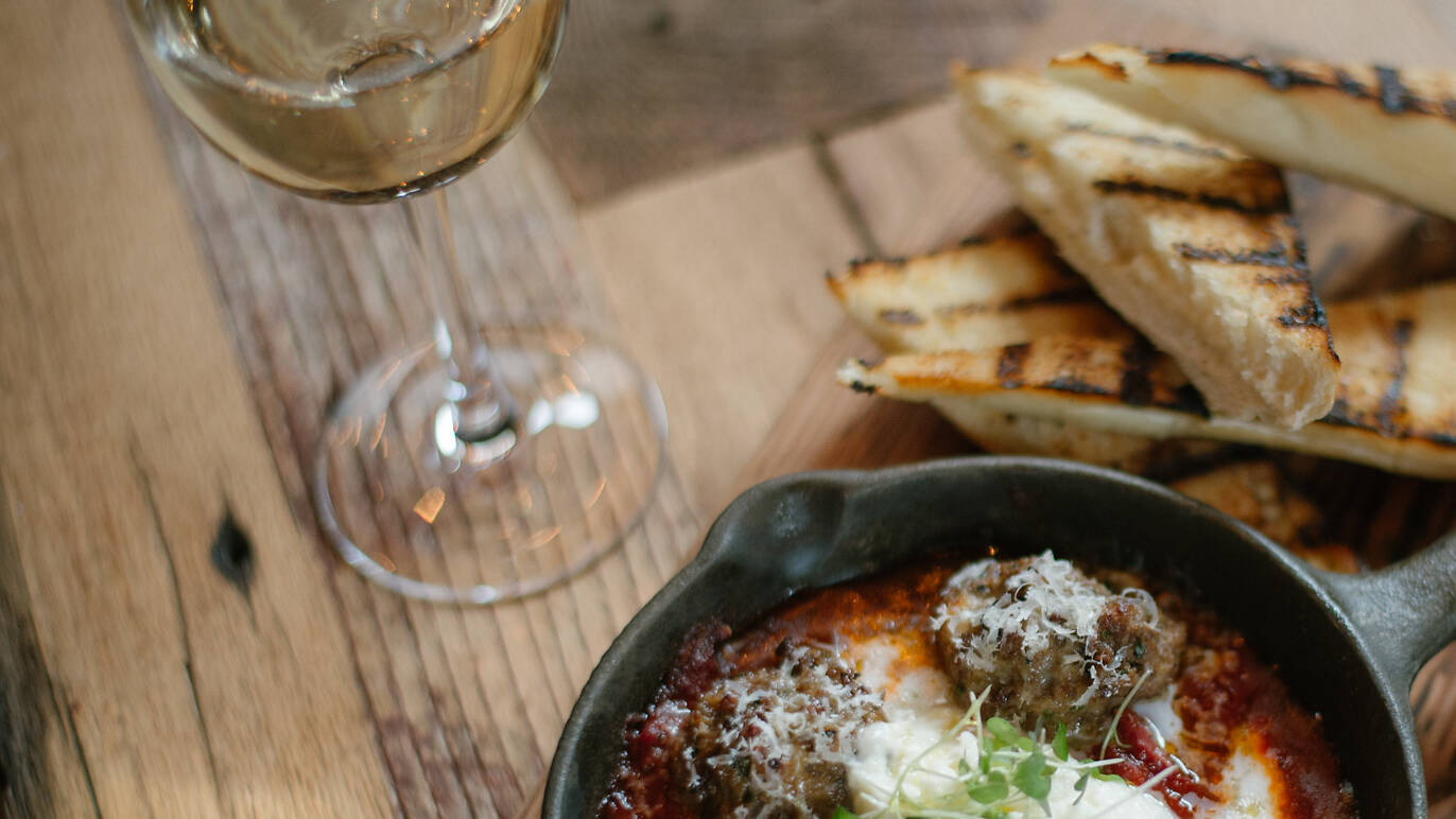 15 Best Brunch Spots in Vancouver to Check Out Right Now