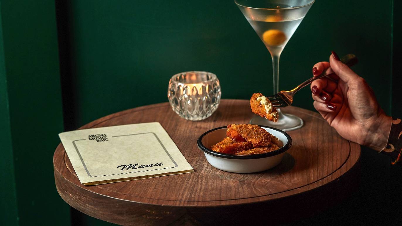 Angel Music Bar review