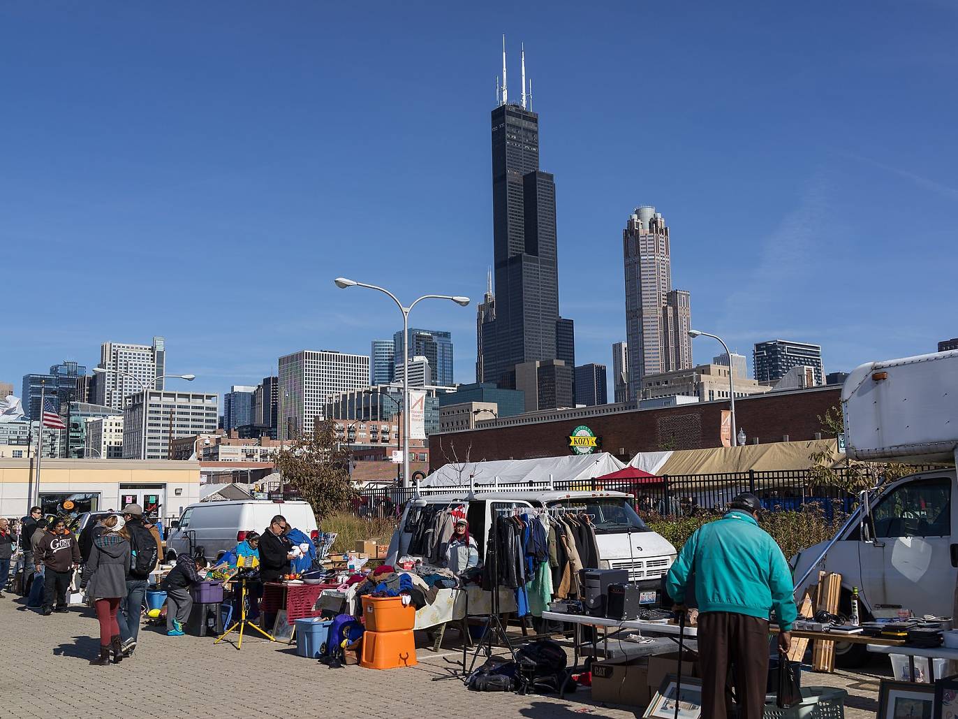 The Best Flea Markets in and Around Chicago for Great Deals