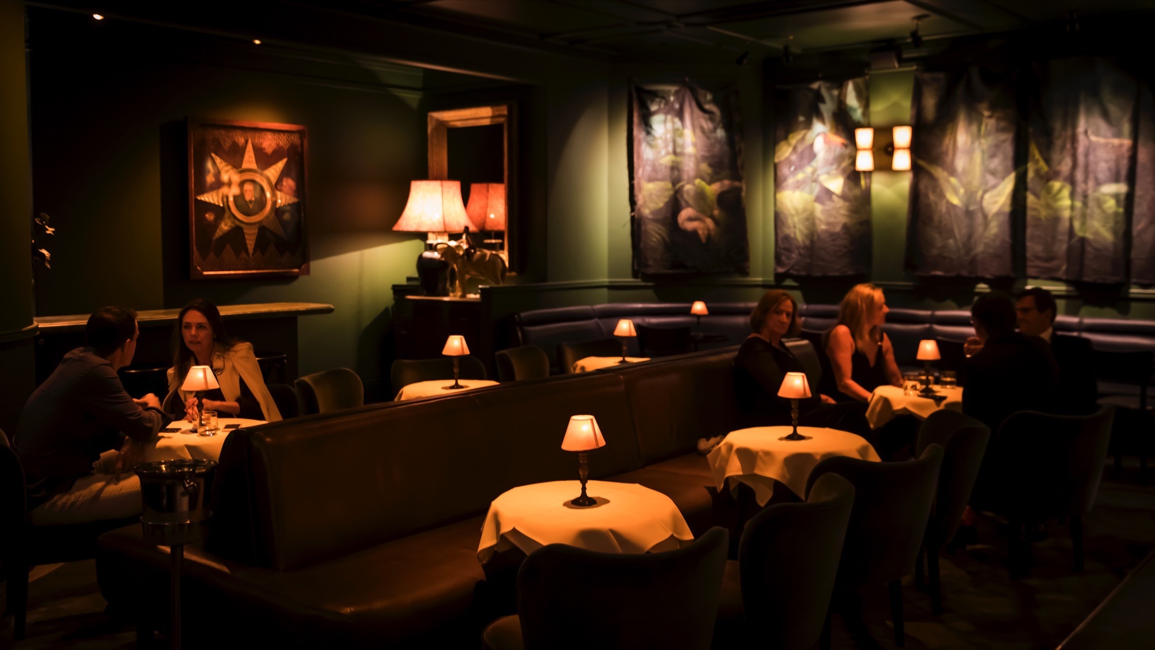 Date night bars in Sydney