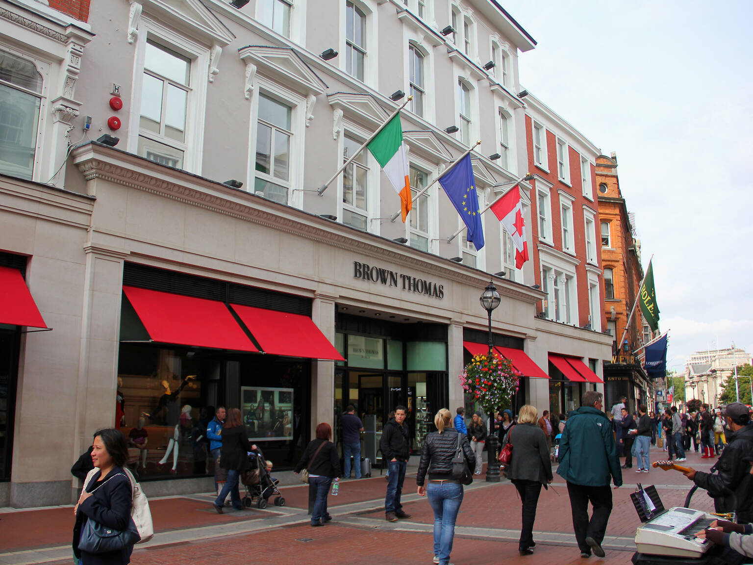 11 Best Places to Go Shopping in Dublin