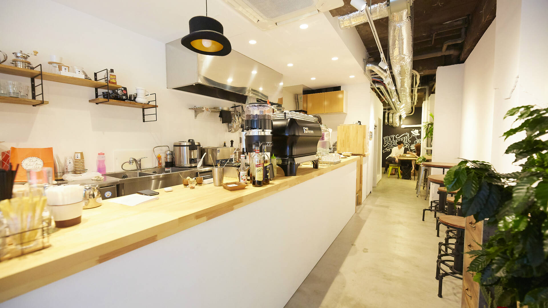 Hatcoffee | Restaurants in Asakusa, Tokyo