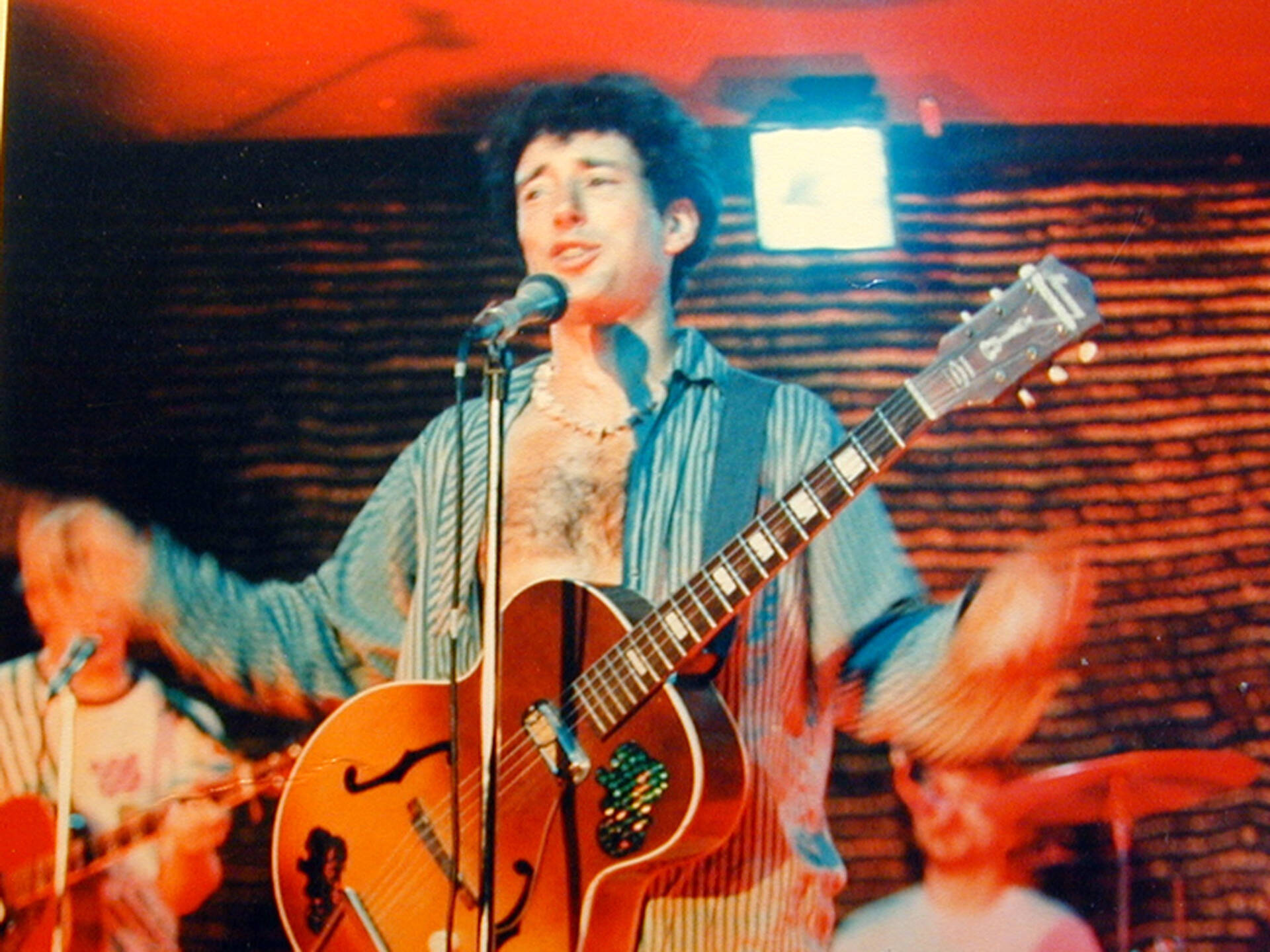 20 Best Songs About Paris, from Edith Piaf to Jay-Z