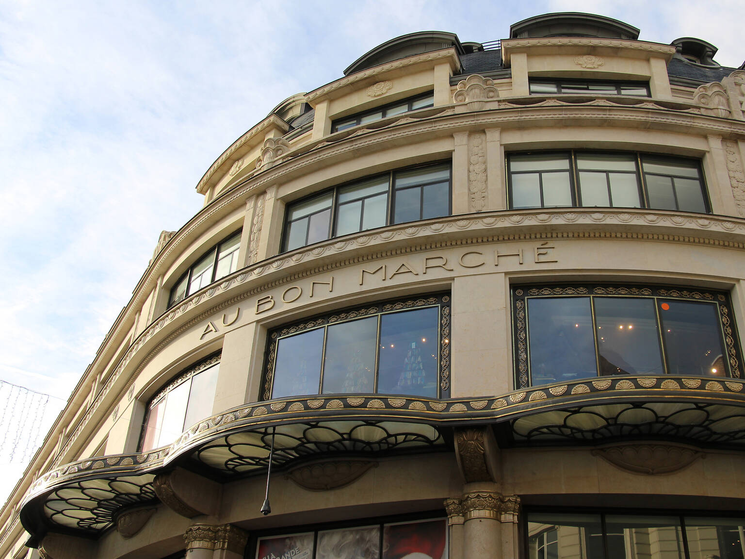 5 Unmissable Department Stores in Paris