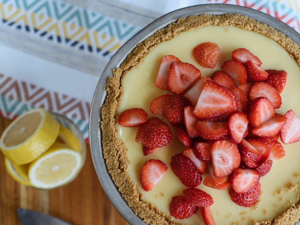 35 Amazing Bakeries in Chicago for Cakes, Pastries and Coffee
