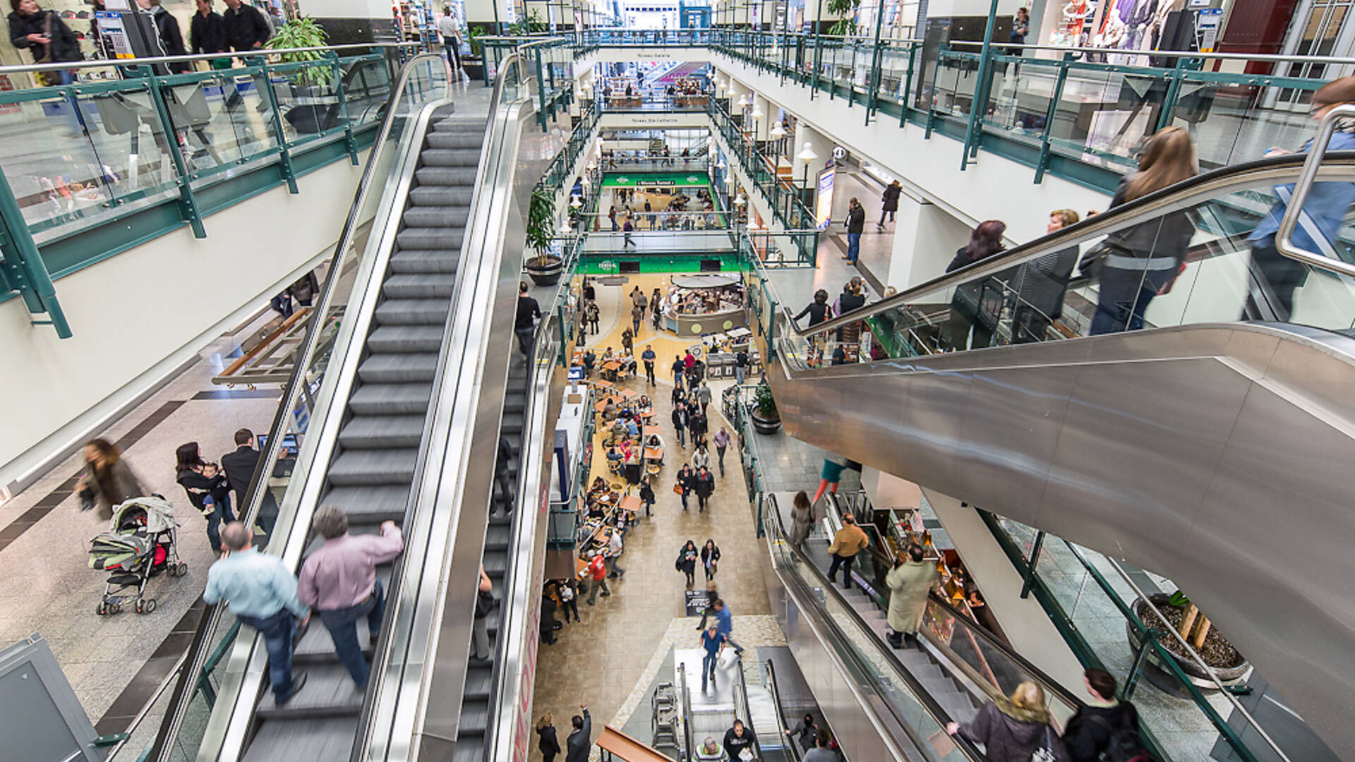 Top 15 Malls in Montreal for High-End Retail and Bargains to Find