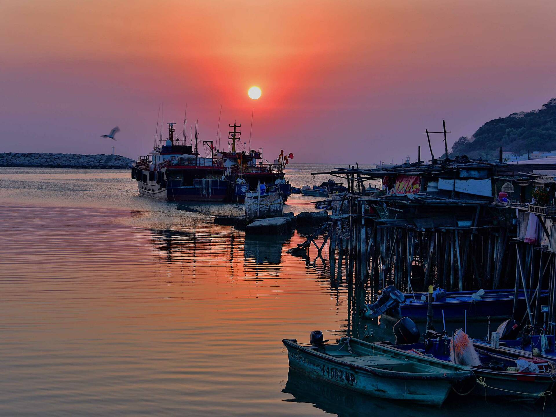 11 Pretty Spots to See Sunsets in Hong Kong