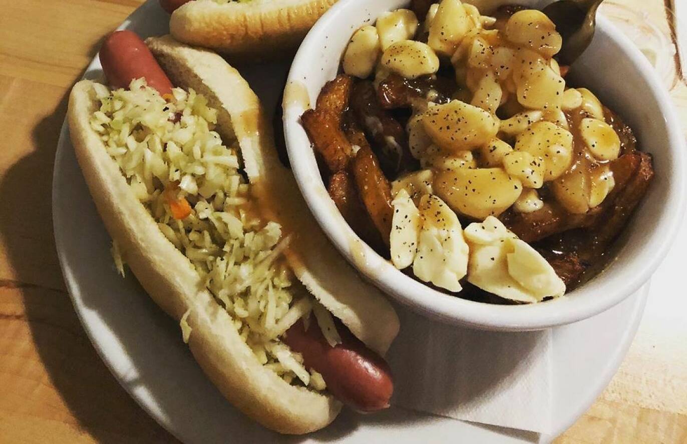 24 Best Montreal Hot Dogs: Steamies and Toasties to Deluxe Franks