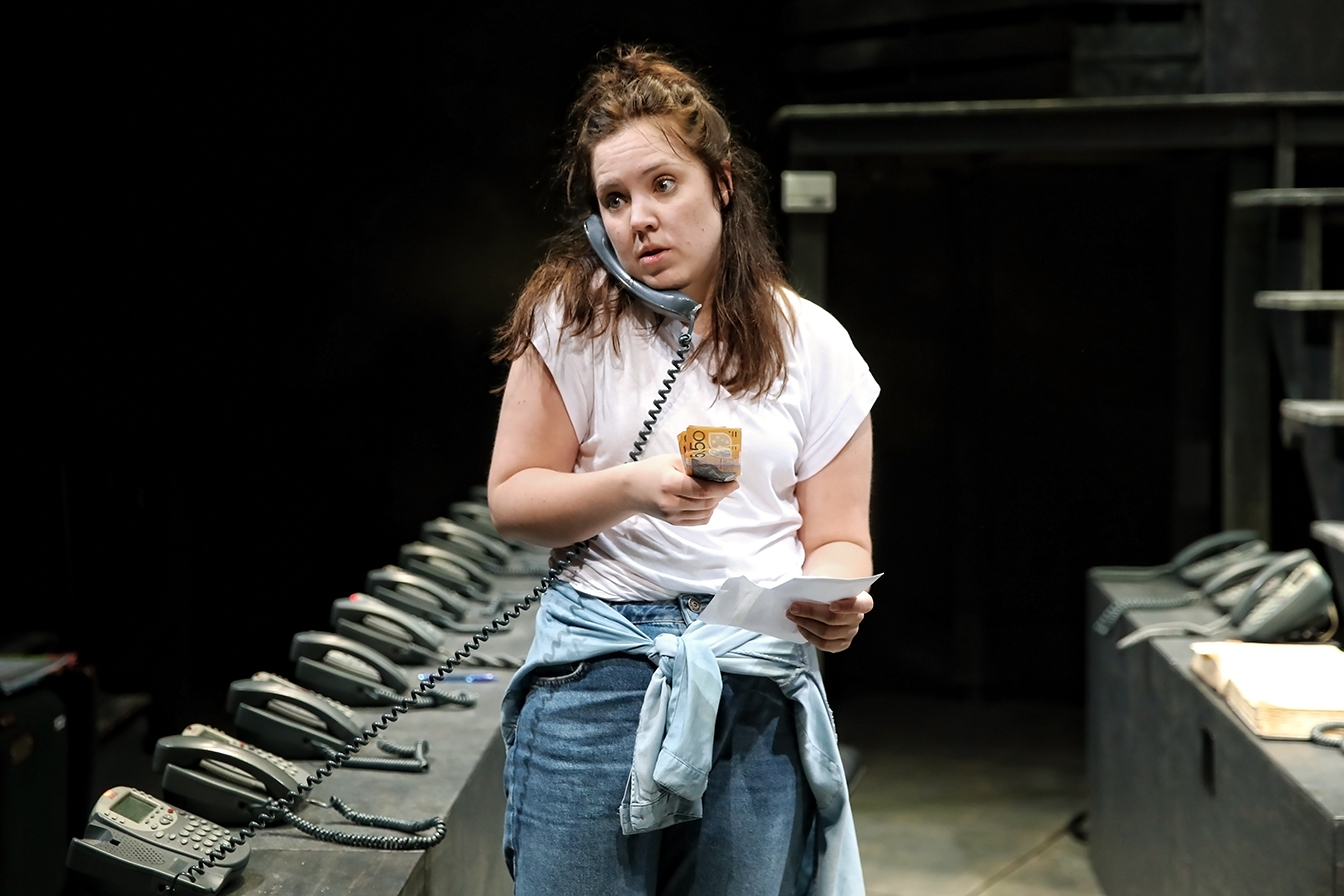 Fully Committed review | Theatre in Sydney
