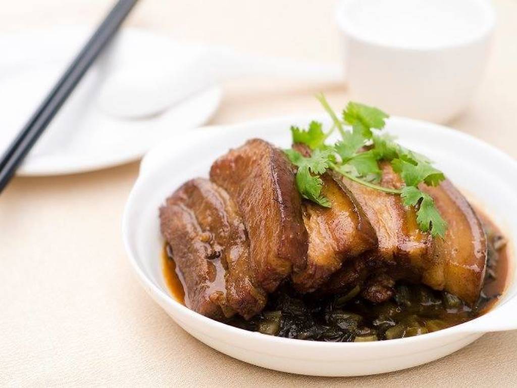 7 Best Buffets Under $30 In Singapore