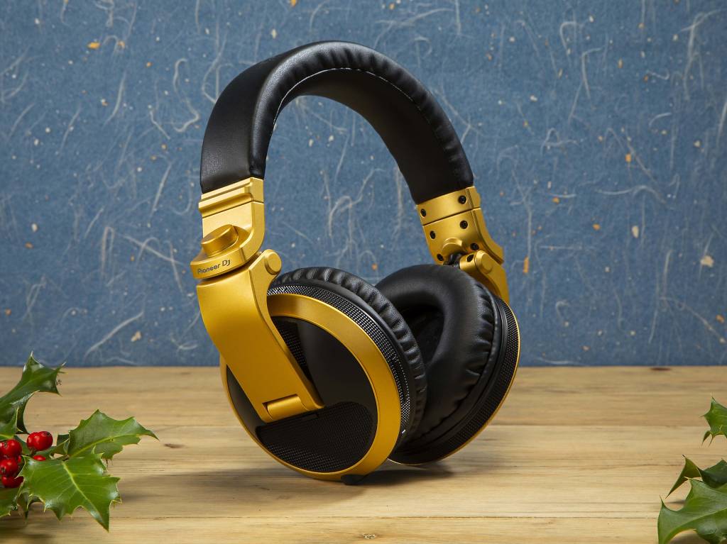 8 Great Christmas Gifts for Music Lovers and Film Fans | Shopping Gift ...