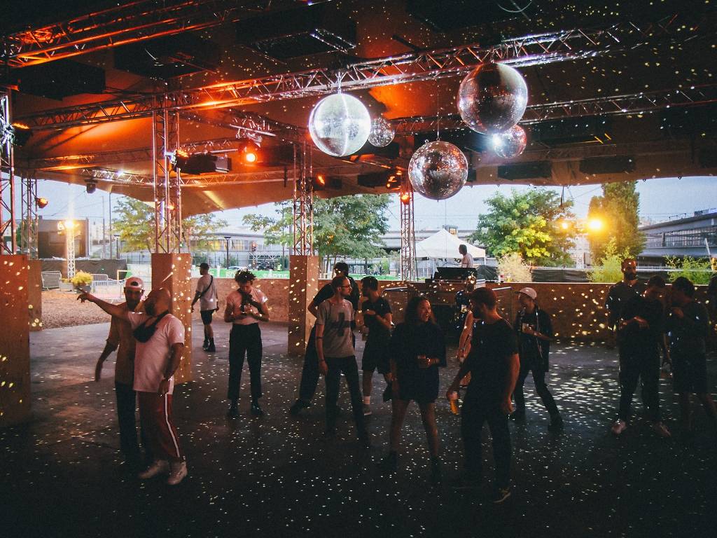 12 Best Clubs in Paris | A Local's Guide To Paris Nightlife