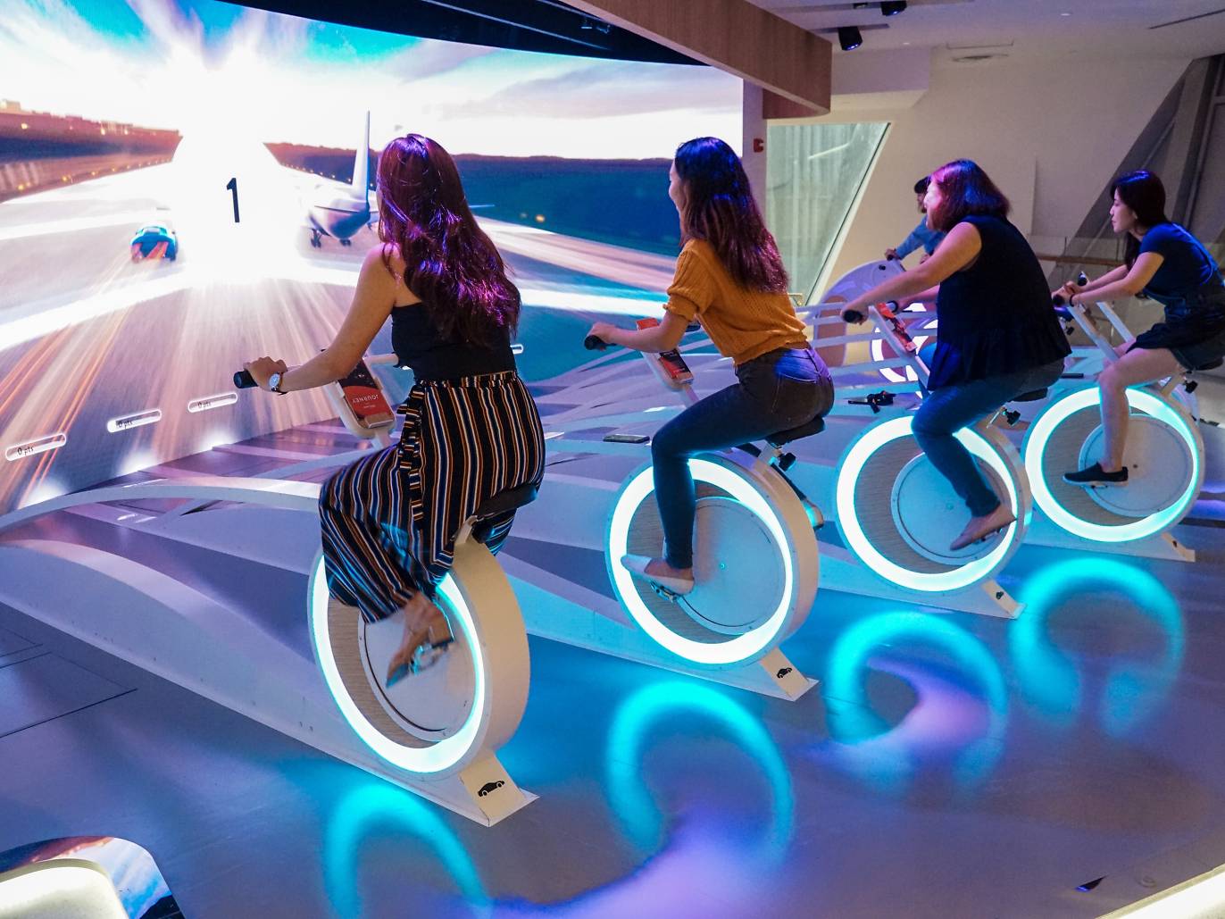 13 Fun Things To Do at Singapore Changi Airport