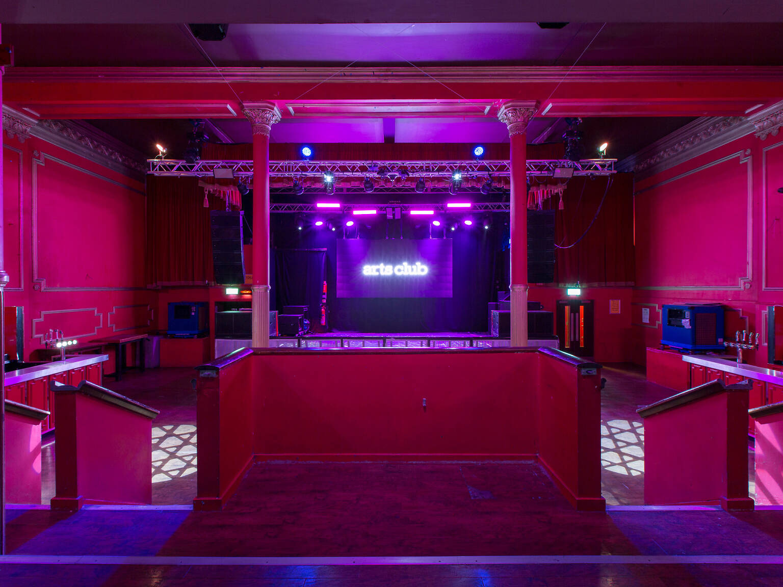 11 Best Nightlife Spots in Liverpool Right Now