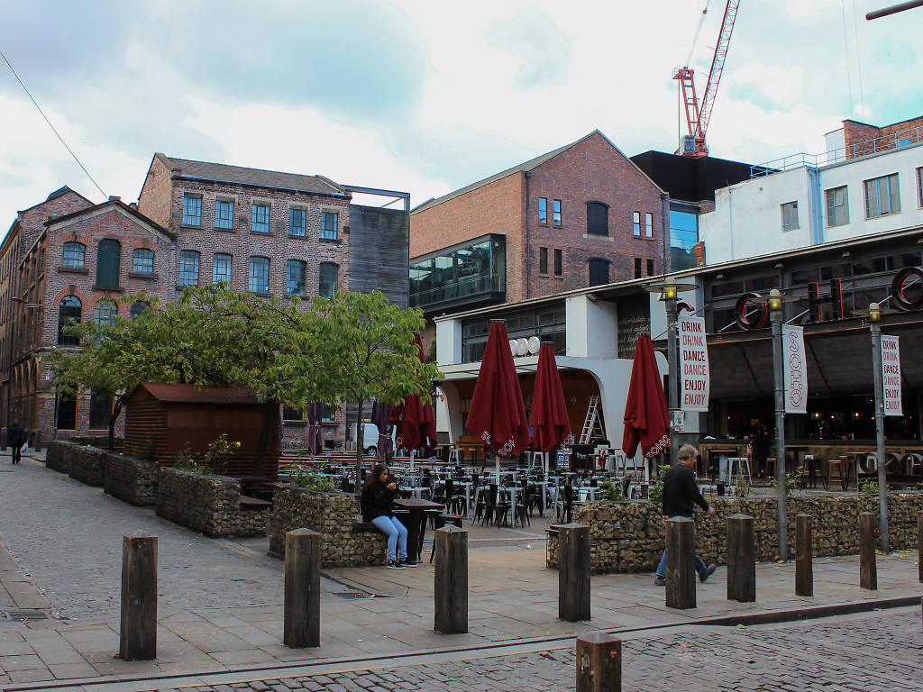 12 Best Nightlife Spots in Liverpool Right Now