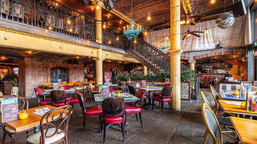 11 Best Nightlife Spots in Liverpool Right Now