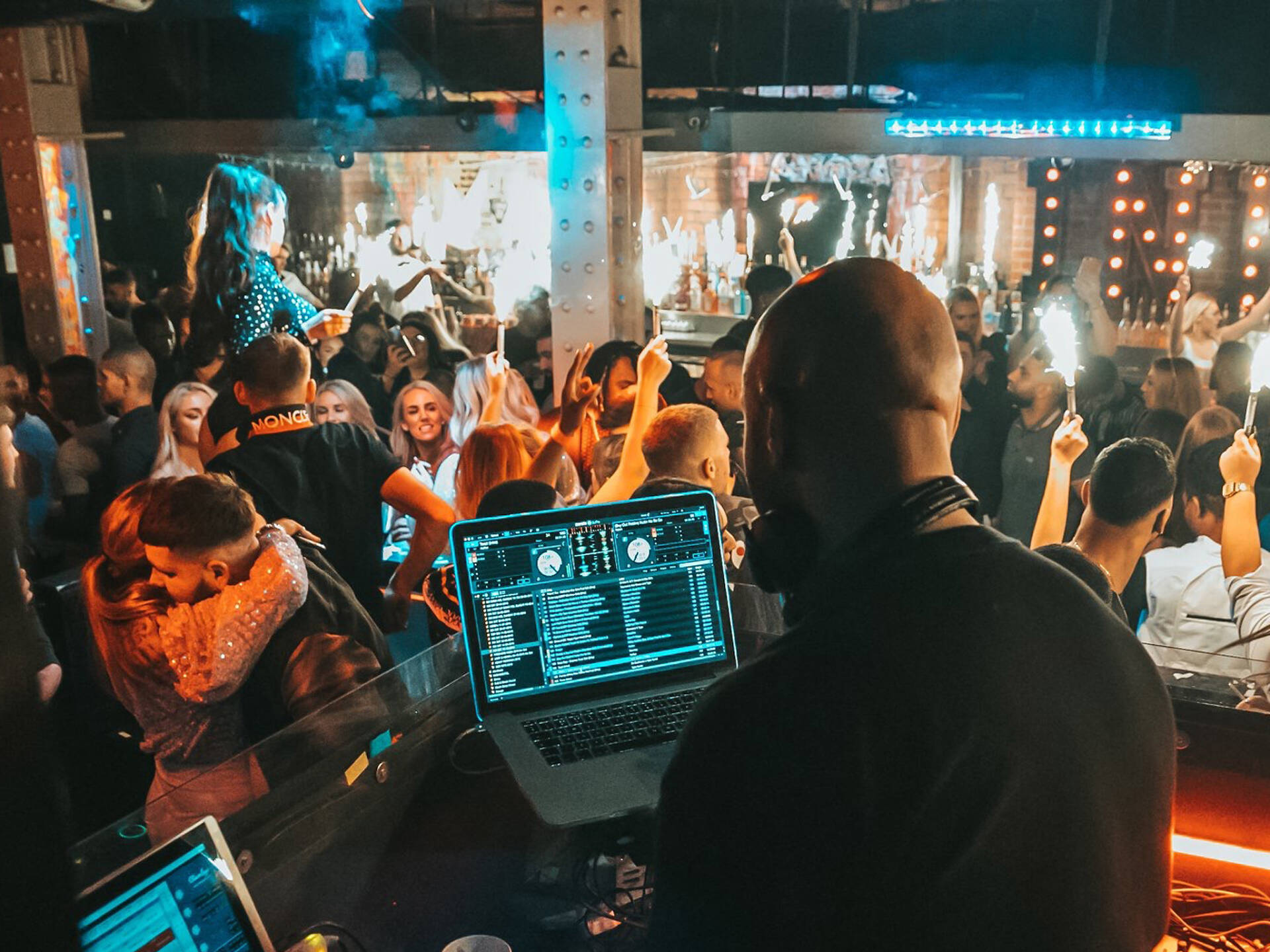 10 Best Clubs in Liverpool for the Ultimate Night Out