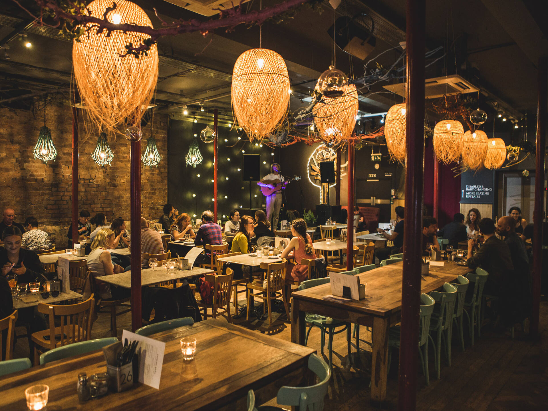 8 Best Bars in Liverpool Right Now