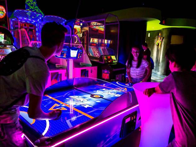 Where to Find the Best Montreal Arcades for Retro Gaming and More