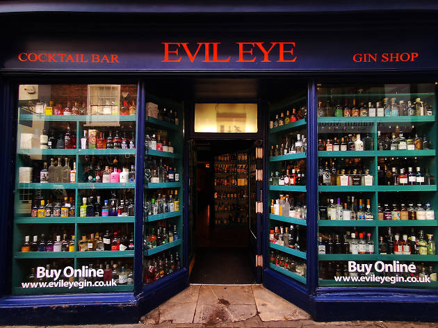 11 Best Bars in York Right Now